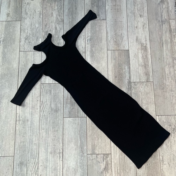 Rachel Pally | Dresses | Rachel Pally Black Midi Dress | Poshmark